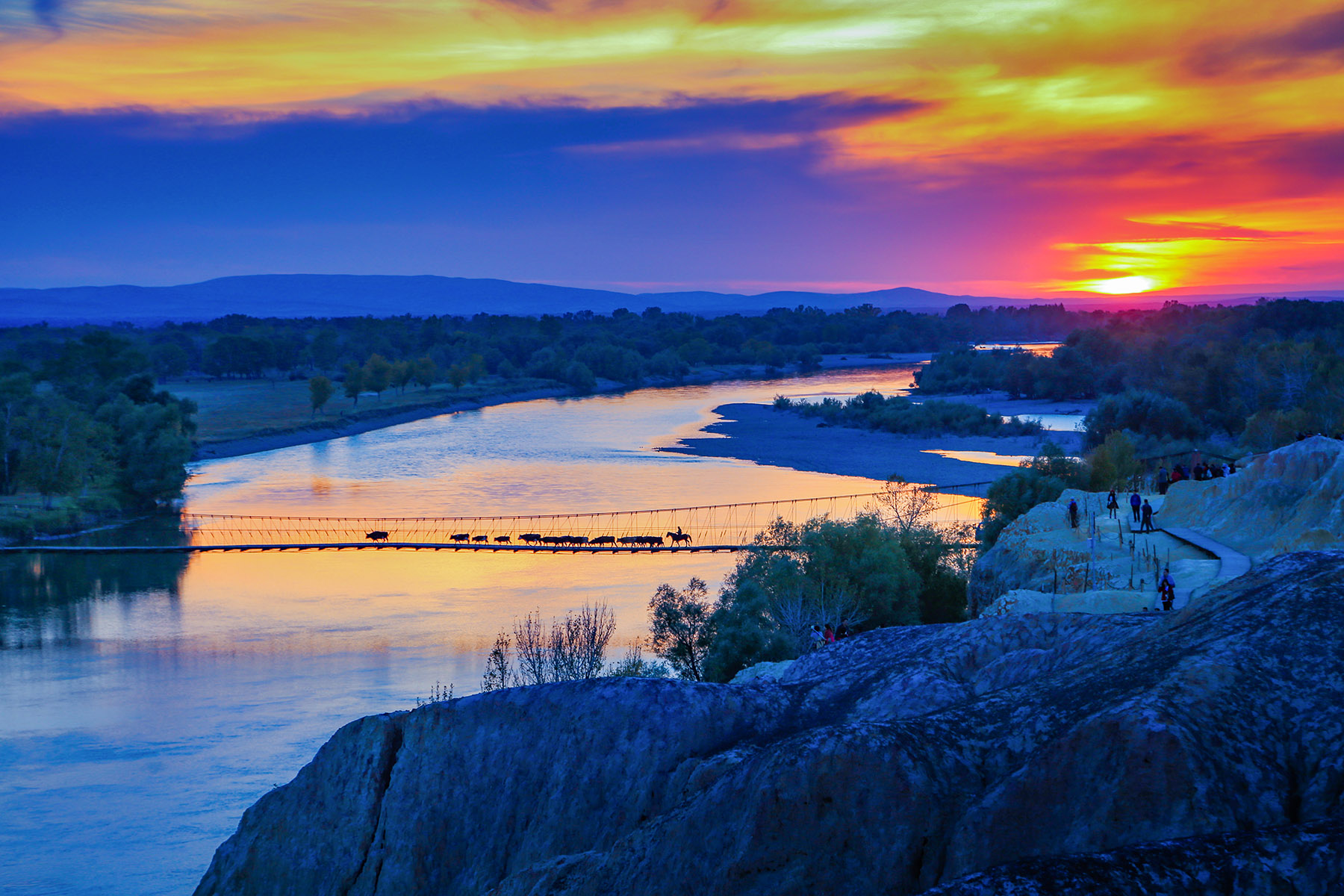 five-colored-beach-Silk Road Travel