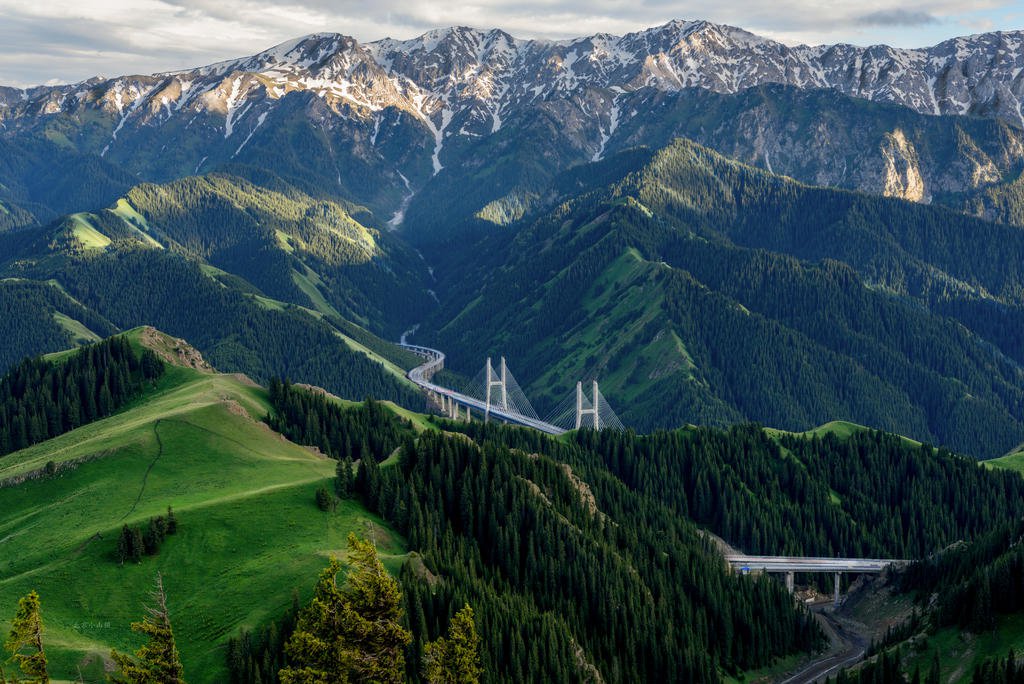 Sayram Lake: Stunning Lake in Xinjiang-Silk Road Travel