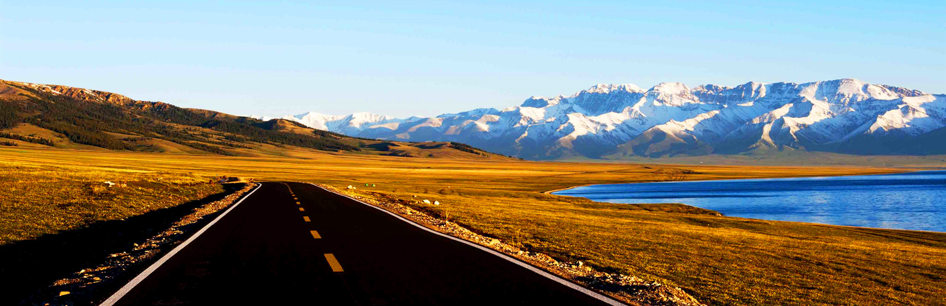 Top Xinjiang Tours & Travel Itineraries 2024/2025