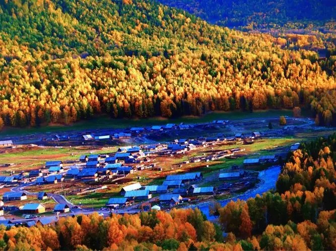 Unique North Xinjiang Group Tour: Kanas Lake, Nalati Grassland, Hemu ...